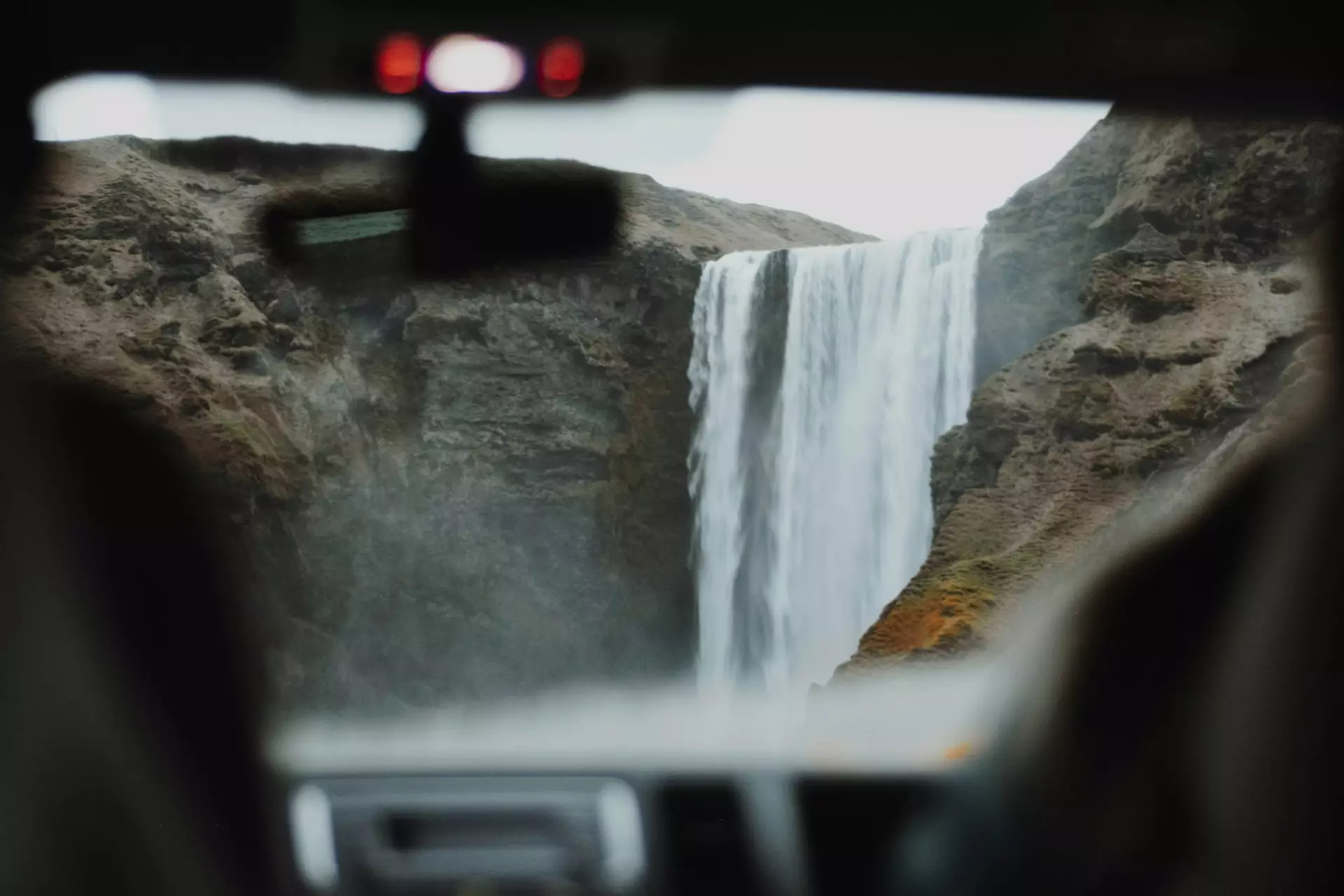 Iceland’s Rainy Season Guide: Weather, Tips & When to Visit – Firefly ...